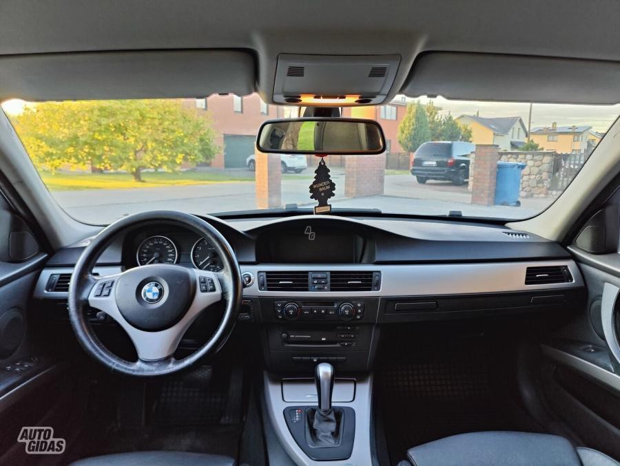 BMW 325 2005 Kauņa, ar dzinēja tilpumu 2.50 L un nobraukumu 298 tūkst. km par 3500 €, foto 14 vietnē AUTOMOTO.COM.LV