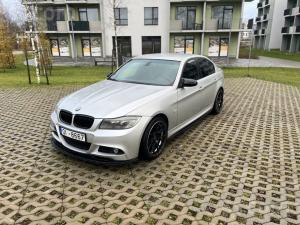 BMW 325 2006 Ogre, ar dzinēja tilpumu 2.50 L un nobraukumu 270 tūkst. km par 5500 €, foto  vietnē AUTOMOTO.COM.LV