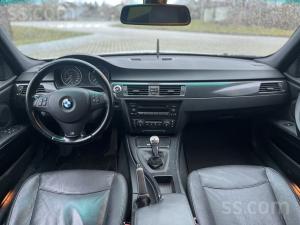 BMW 325 2006 Ogre, ar dzinēja tilpumu 2.50 L un nobraukumu 270 tūkst. km par 5500 €, foto 21 vietnē AUTOMOTO.COM.LV