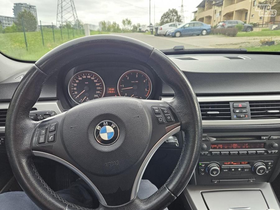 BMW 325 2006 Viļņa, ar dzinēja tilpumu 3.00 L un nobraukumu 469 tūkst. km par 2950 €, foto 15 vietnē AUTOMOTO.COM.LV