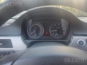 BMW 325 2006 Rīga, ar dzinēja tilpumu 2.50 L un nobraukumu 215 tūkst. km par 3998 €, foto 7 vietnē AUTOMOTO.COM.LV