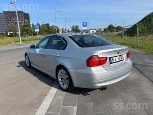 BMW 325 2007 Rīga, ar dzinēja tilpumu 3.00 L un nobraukumu 380 tūkst. km par 5000 €, foto 4 vietnē AUTOMOTO.COM.LV
