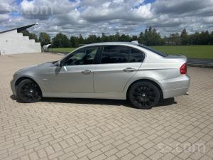 BMW 325 2007 in Saldus, with an engine capacity of 2.50 L and mileage of 340 thousand km for 5400 €, photo 6 on AUTOMOTO.COM.LV