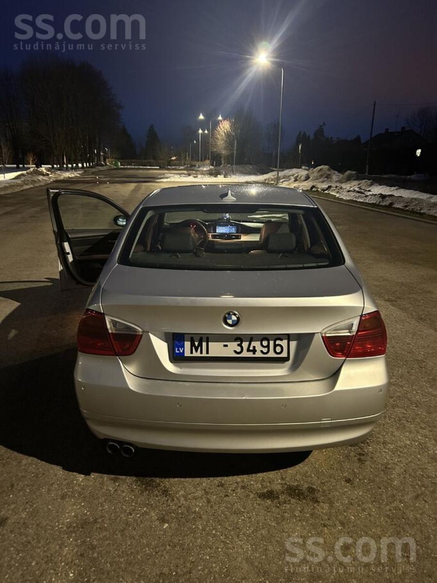 BMW 325 2007 in Bauska, with an engine capacity of 3.00 L and mileage of 281 thousand km for 4500 €, photo 3 on AUTOMOTO.COM.LV