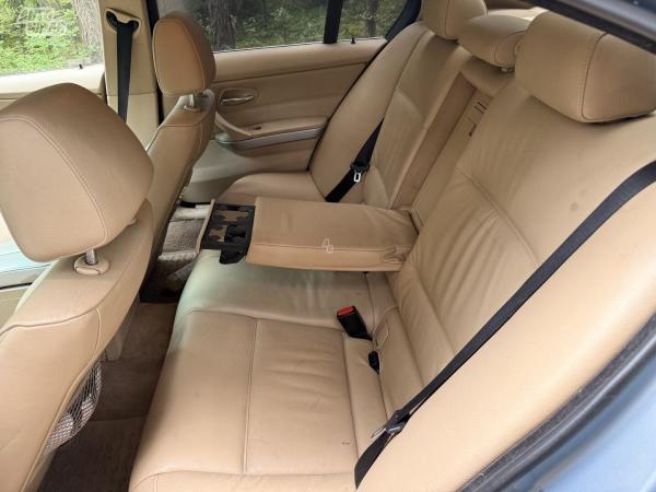 BMW 325 2007 Varėna, ar dzinēja tilpumu 2.50 L un nobraukumu 300 tūkst. km par 2850 €, foto 9 vietnē AUTOMOTO.COM.LV