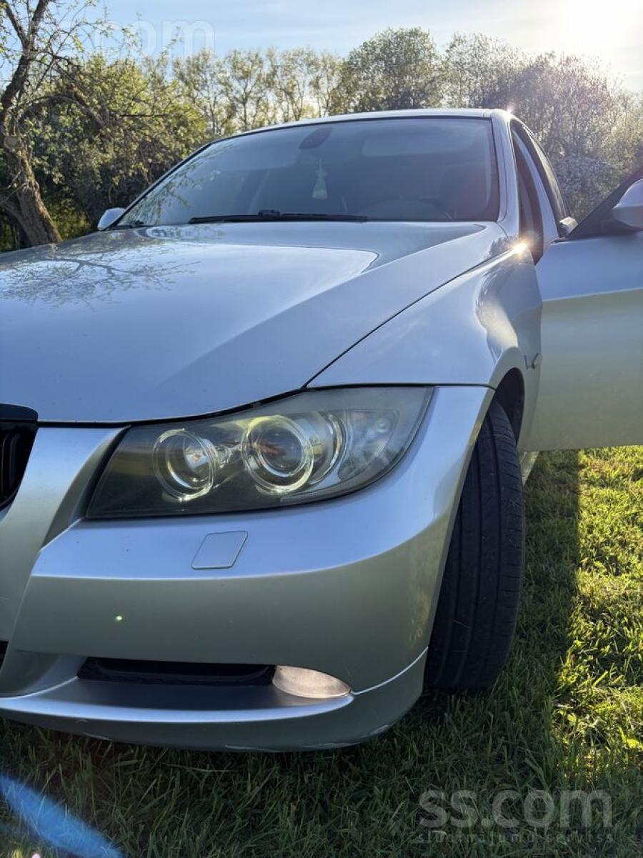 BMW 325 2008 Liepāja, ar dzinēja tilpumu 2.50 L un nobraukumu 233 tūkst. km par 3800 €, foto 6 vietnē AUTOMOTO.COM.LV