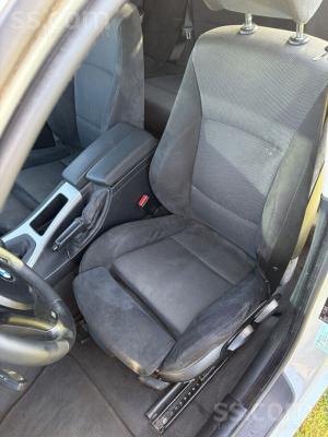 BMW 325 2008 Liepāja, ar dzinēja tilpumu 2.50 L un nobraukumu 233 tūkst. km par 3800 €, foto 8 vietnē AUTOMOTO.COM.LV