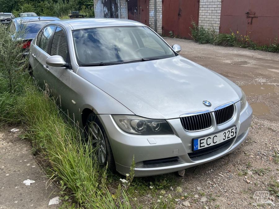 BMW 325 2008 Kauņa, ar dzinēja tilpumu 2.50 L un nobraukumu 313 tūkst. km par 1350 €, foto 4 vietnē AUTOMOTO.COM.LV