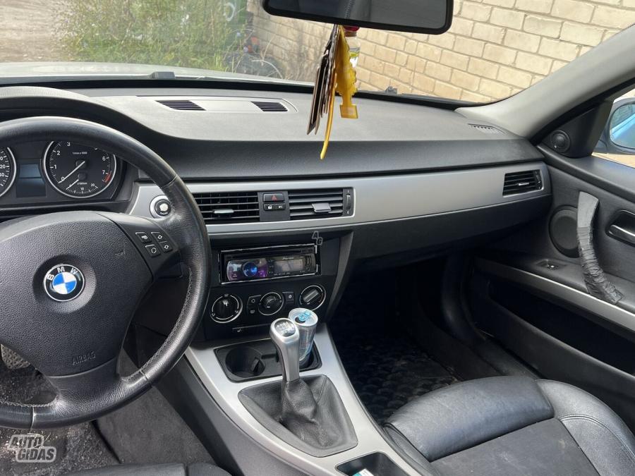 BMW 325 2008 Kauņa, ar dzinēja tilpumu 2.50 L un nobraukumu 313 tūkst. km par 1350 €, foto 10 vietnē AUTOMOTO.COM.LV
