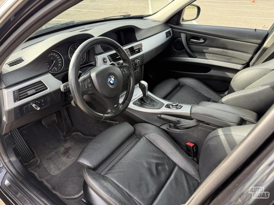 BMW 325 2010 Šauļi, ar dzinēja tilpumu 3.00 L un nobraukumu 246 tūkst. km par 7000 €, foto 9 vietnē AUTOMOTO.COM.LV