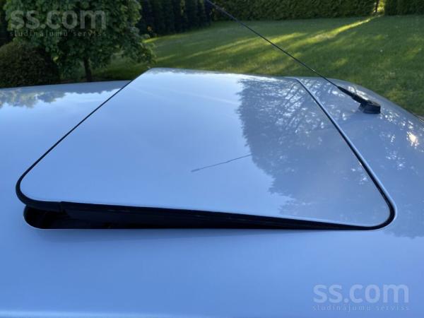 BMW 325 1989 in Riga, with an engine capacity of 2.50 L and mileage of 215 thousand km for 14000 €, photo 6 on AUTOMOTO.COM.LV