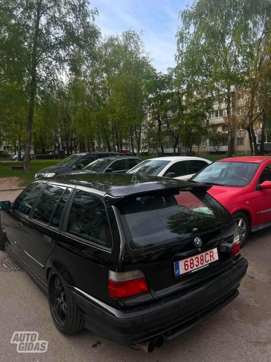 BMW 325 1998 in Kelme, with an engine capacity of 2.50 L and mileage of 200 thousand km for 1200 €, photo 3 on AUTOMOTO.COM.LV