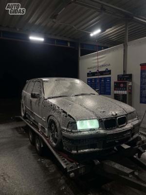 BMW 325 1998 in Kelme, with an engine capacity of 2.50 L and mileage of 200 thousand km for 1200 €, photo 7 on AUTOMOTO.COM.LV