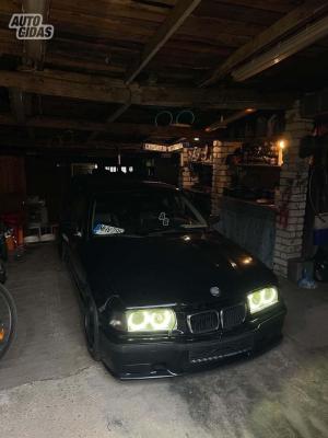 BMW 325 1998 in Kelme, with an engine capacity of 2.50 L and mileage of 200 thousand km for 1200 €, photo 8 on AUTOMOTO.COM.LV