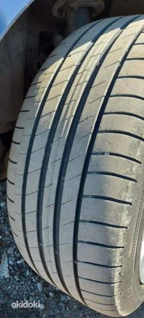 BMW 325 2005 Tallina, ar dzinēja tilpumu 2.50 L un nobraukumu 0 tūkst. km par 4800 €, foto 4 vietnē AUTOMOTO.COM.LV