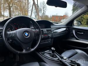 BMW 325 2006 Saldus, ar dzinēja tilpumu 2.50 L un nobraukumu 390 tūkst. km par 2440 €, foto 4 vietnē AUTOMOTO.COM.LV