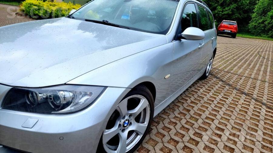 BMW 325 2006 in Cesis, with an engine capacity of 3.00 L and mileage of 395 thousand km for 4100 €, photo 13 on AUTOMOTO.COM.LV