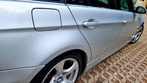 BMW 325 2006 in Cesis, with an engine capacity of 3.00 L and mileage of 395 thousand km for 4100 €, photo 15 on AUTOMOTO.COM.LV