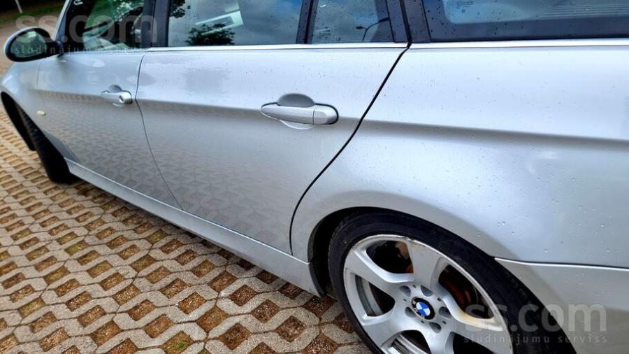 BMW 325 2006 in Cesis, with an engine capacity of 3.00 L and mileage of 395 thousand km for 4100 €, photo 16 on AUTOMOTO.COM.LV