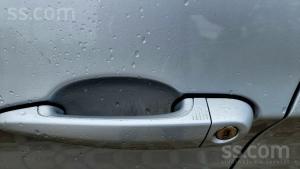 BMW 325 2006 in Cesis, with an engine capacity of 3.00 L and mileage of 395 thousand km for 4100 €, photo 18 on AUTOMOTO.COM.LV
