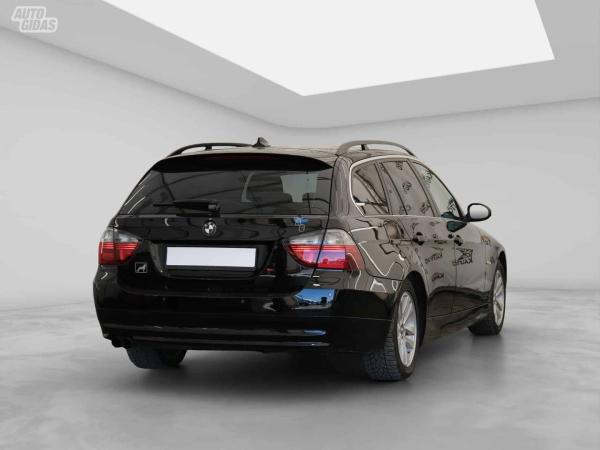 BMW 325 2006 Kauņa, ar dzinēja tilpumu 2.50 L un nobraukumu 250 tūkst. km par 4390 €, foto 3 vietnē AUTOMOTO.COM.LV