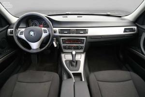 BMW 325 2006 in Kaunas, with an engine capacity of 2.50 L and mileage of 250 thousand km for 4390 €, photo 8 on AUTOMOTO.COM.LV