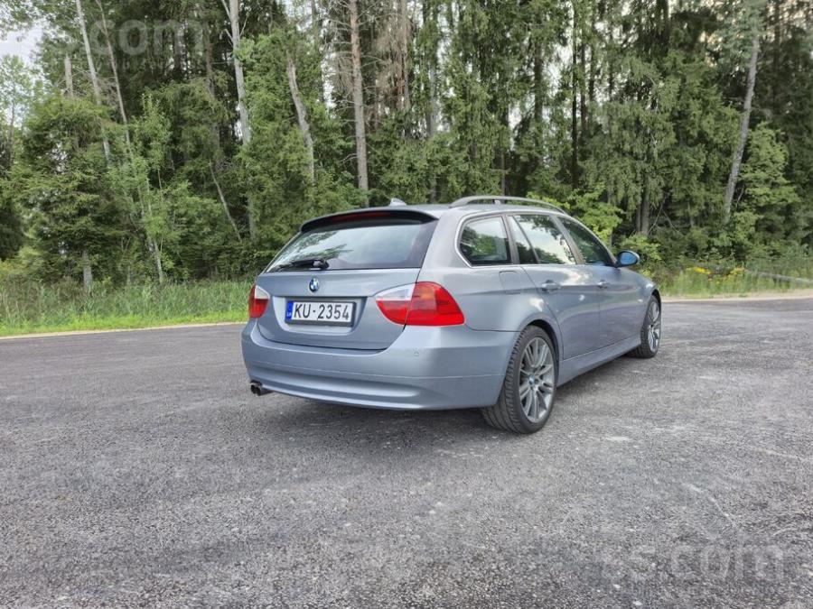BMW 325 2006 Jelgava, ar dzinēja tilpumu 2.50 L un nobraukumu 298 tūkst. km par 4500 €, foto 4 vietnē AUTOMOTO.COM.LV