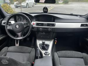 BMW 325 2007 in Kaunas, with an engine capacity of 3.00 L and mileage of 436 thousand km for 2750 €, photo 14 on AUTOMOTO.COM.LV