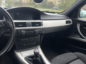 BMW 325 2007 in Kaunas, with an engine capacity of 3.00 L and mileage of 436 thousand km for 2750 €, photo 16 on AUTOMOTO.COM.LV