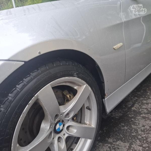 BMW 325 2007 in Kaunas, with an engine capacity of 3.00 L and mileage of 524 thousand km for 2300 €, photo 6 on AUTOMOTO.COM.LV