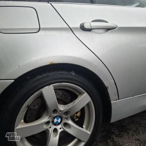 BMW 325 2007 in Kaunas, with an engine capacity of 3.00 L and mileage of 524 thousand km for 2300 €, photo 11 on AUTOMOTO.COM.LV