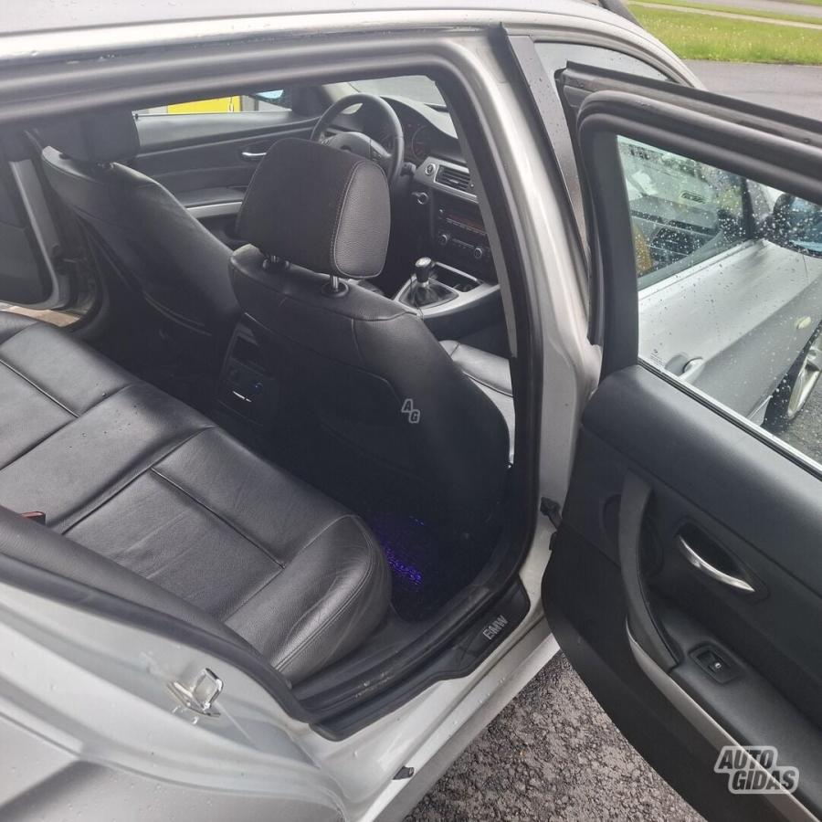 BMW 325 2007 in Kaunas, with an engine capacity of 3.00 L and mileage of 524 thousand km for 2300 €, photo 19 on AUTOMOTO.COM.LV