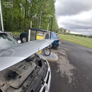 BMW 325 2007 in Kaunas, with an engine capacity of 3.00 L and mileage of 524 thousand km for 2300 €, photo 24 on AUTOMOTO.COM.LV