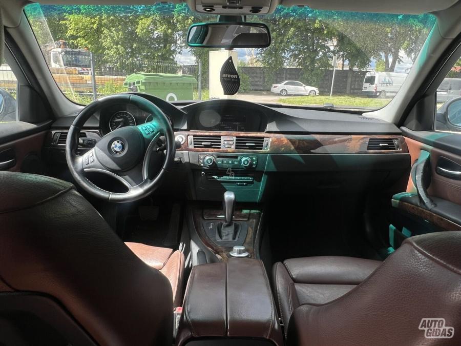 BMW 325 2007 Kauņa, ar dzinēja tilpumu 3.00 L un nobraukumu 348 tūkst. km par 2250 €, foto 10 vietnē AUTOMOTO.COM.LV