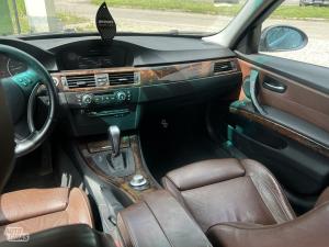 BMW 325 2007 Kauņa, ar dzinēja tilpumu 3.00 L un nobraukumu 348 tūkst. km par 2250 €, foto 12 vietnē AUTOMOTO.COM.LV