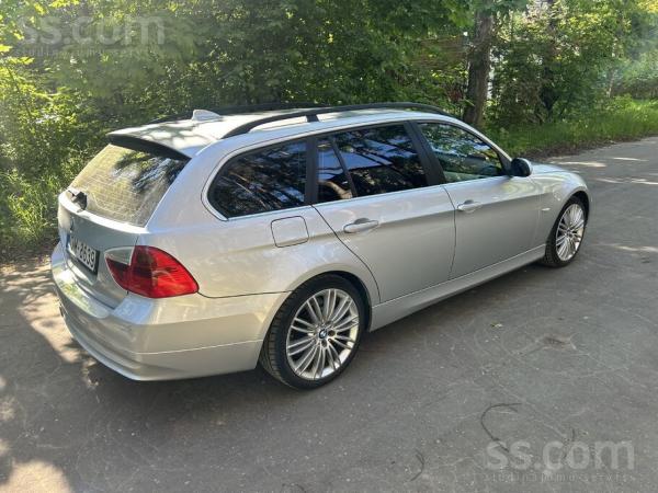 BMW 325 2007 in Jurmala, with an engine capacity of 3.00 L and mileage of 308 thousand km for 4400 €, photo 3 on AUTOMOTO.COM.LV