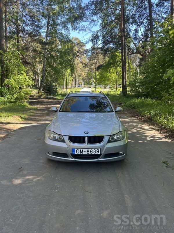 BMW 325 2007 in Jurmala, with an engine capacity of 3.00 L and mileage of 308 thousand km for 4400 €, photo 7 on AUTOMOTO.COM.LV