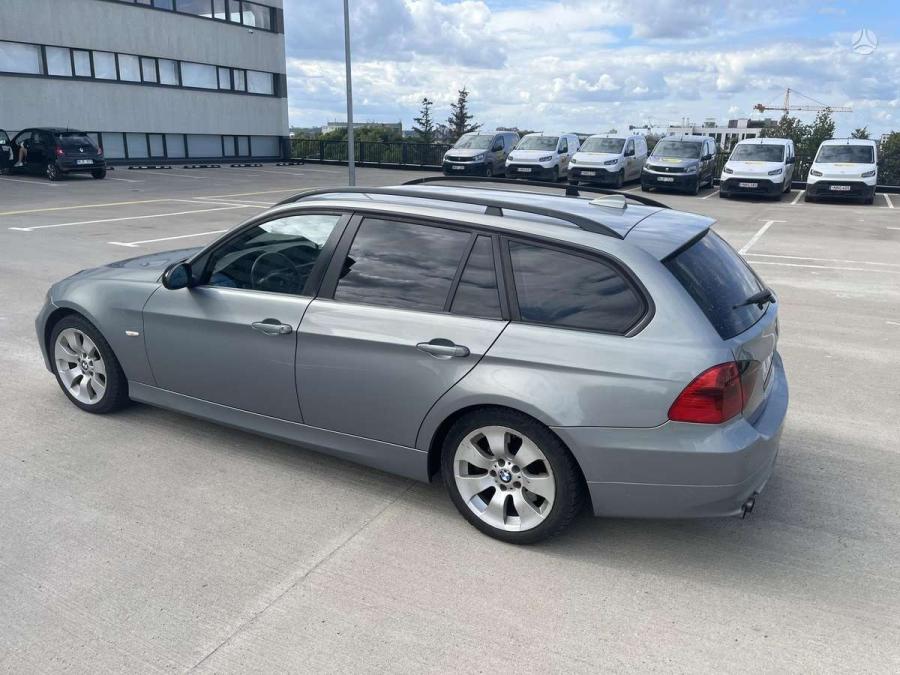 БМВ 325 2007 в Вильнюс, объемом двигателя 3.00 л и пробегом 430 тыс. км за 4100 €, фото 7 на AUTOMOTO.COM.LV