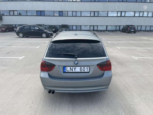 BMW 325 2007 in Vilnius, with an engine capacity of 3.00 L and mileage of 430 thousand km for 4100 €, photo 8 on AUTOMOTO.COM.LV