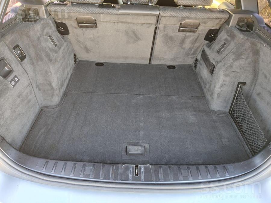 BMW 325 2009 in Rezekne, with an engine capacity of 3.00 L and mileage of 371 thousand km for 5450 €, photo 13 on AUTOMOTO.COM.LV