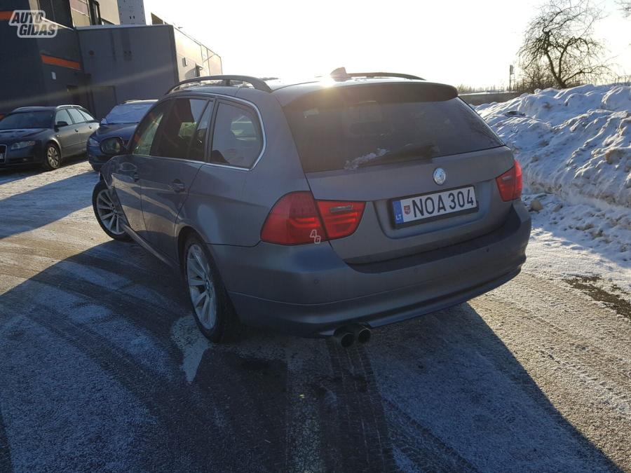 BMW 325 2010 in Pasvalys, with an engine capacity of 3.00 L and mileage of 394 thousand km for 4500 €, photo 4 on AUTOMOTO.COM.LV