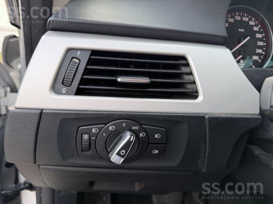 BMW 325 2011 in Riga, with an engine capacity of 3.00 L and mileage of 0 thousand km for 6200 €, photo 12 on AUTOMOTO.COM.LV