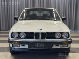White BMW 325 1987 in Riga, with an engine capacity of 2.50 L and mileage of 140 thousand km for 18990 €, photo 4 on AUTOMOTO.COM.LV