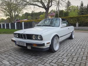 Белый БМВ 325 1990 в Шилуте, объемом двигателя 2.50 л и пробегом 270 тыс. км за 15000 €, фото 14 на AUTOMOTO.COM.LV