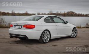 Balts BMW 325 2010 Rīga, ar dzinēja tilpumu 3.00 L un nobraukumu 281 tūkst. km par 10500 €, foto 13 vietnē AUTOMOTO.COM.LV