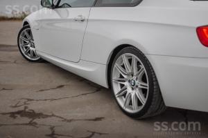 Balts BMW 325 2010 Rīga, ar dzinēja tilpumu 3.00 L un nobraukumu 281 tūkst. km par 10500 €, foto 15 vietnē AUTOMOTO.COM.LV