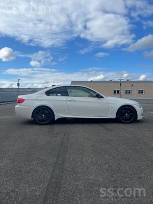 Balts BMW 325 2011 Rīga, ar dzinēja tilpumu 3.00 L un nobraukumu 380 tūkst. km par 9700 €, foto 7 vietnē AUTOMOTO.COM.LV