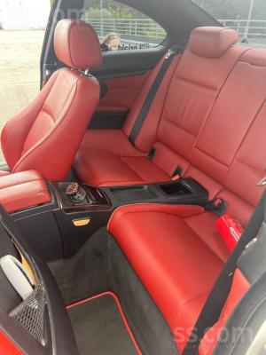 Balts BMW 325 2011 Rīga, ar dzinēja tilpumu 3.00 L un nobraukumu 380 tūkst. km par 9700 €, foto 17 vietnē AUTOMOTO.COM.LV