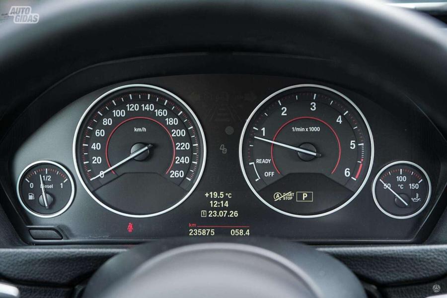 White BMW 325 2014 in Kaunas, with an engine capacity of 2.00 L and mileage of 236 thousand km for 13950 €, photo 28 on AUTOMOTO.COM.LV