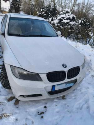 Balts BMW 325 2006 Kupiškis, ar dzinēja tilpumu 2.50 L un nobraukumu 265 tūkst. km par 3300 €, foto  vietnē AUTOMOTO.COM.LV